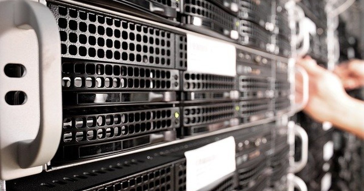 Digital & environment : How to evaluate server manufacturing footprint ...